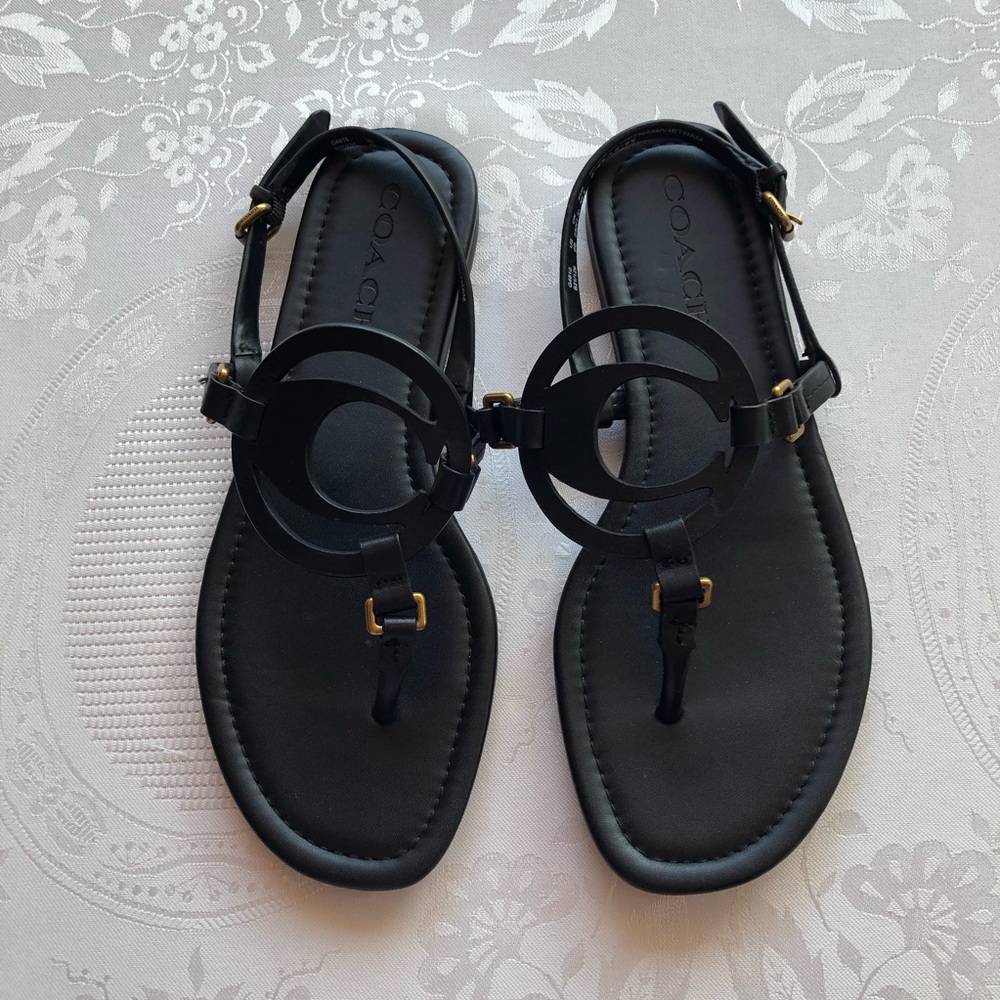 Coach Signature Jeri Patent Leather Black Thong Sanda… - Gem